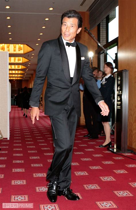 舘ひろしの画像・写真 礼服もビシッと着こなす舘ひろし（07年、陣内智則・藤原紀香結婚披露宴） 5枚目 週刊女性prime