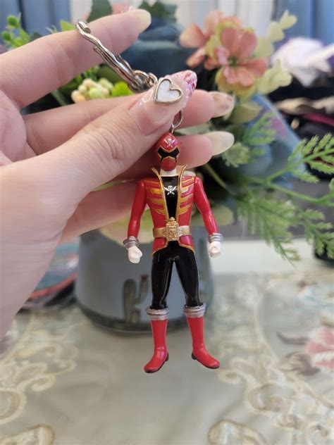 Kaizoku Sentai Gokaiger Gokai Red Figure Keychain Hobbies And Toys Toys