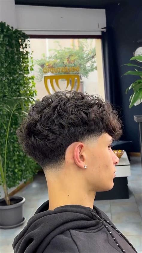 5 Rekomendasi Taper Fade Haircut Untuk Pria Modern Zalora Thread