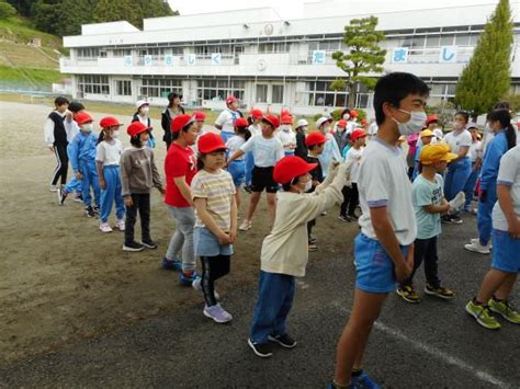 花壇整備大和町立鶴巣小学校