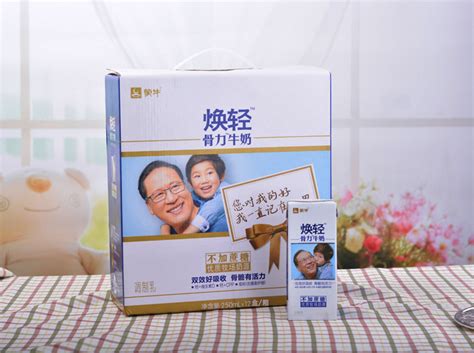 蒙牛焕轻三合一蒙牛焕轻大山谷图库