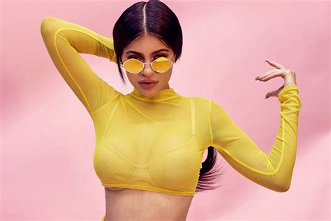 New Kylie Jenner Sunglasses Collection In Collaboration With The Quay