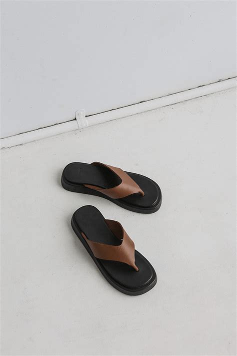 The Ellery Thong Chocolate The Bali Tailor