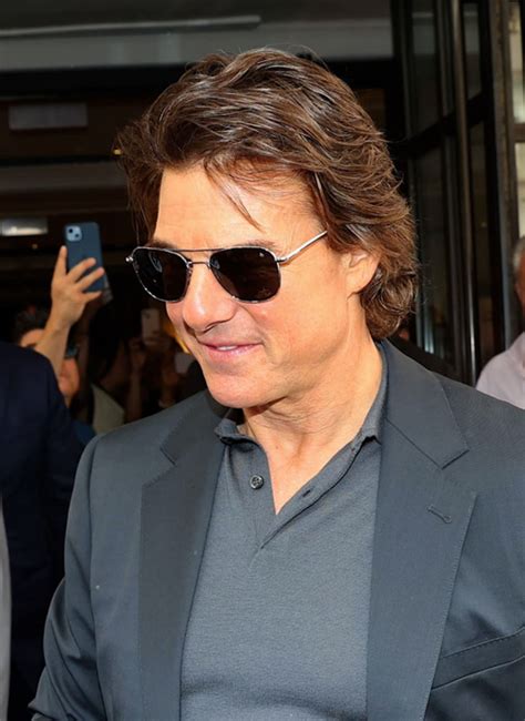 Internet Thrilled As Jerry Bruckheimer Confirms Tom Cruise ‘really Likes The Story Idea Of ‘top