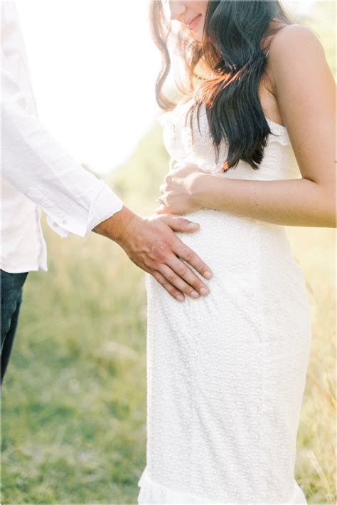 Intimate Maternity Session Lancaster Pa