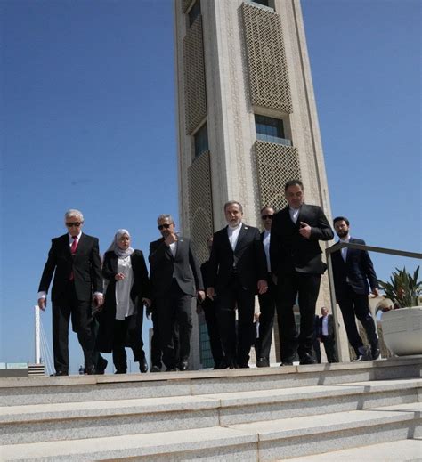 همشهری آنلاین سید عباس عراقچی در مسجد جامع کبیر الجزایر تصاویر