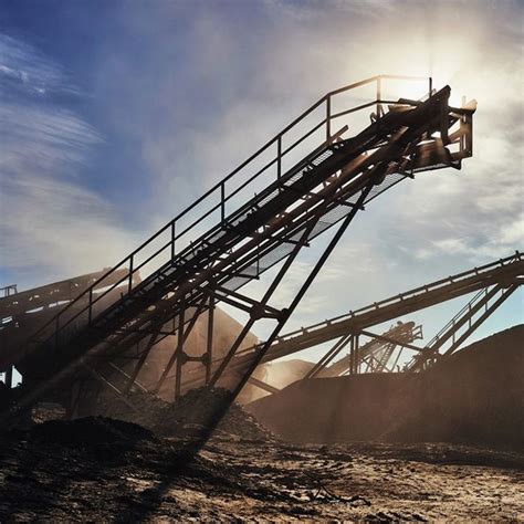 China Mining Screen Manufacturers Suppliers Factory Aisc Standard Mining Screen