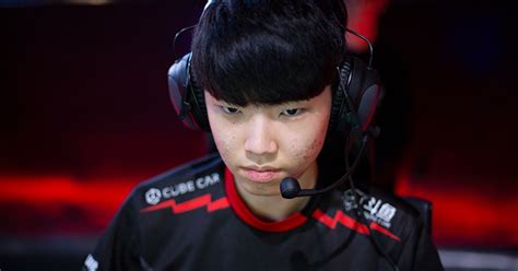 롤챔스 라인전부터 편안한 스노우볼 그리핀 아프리카에 1세트 선취