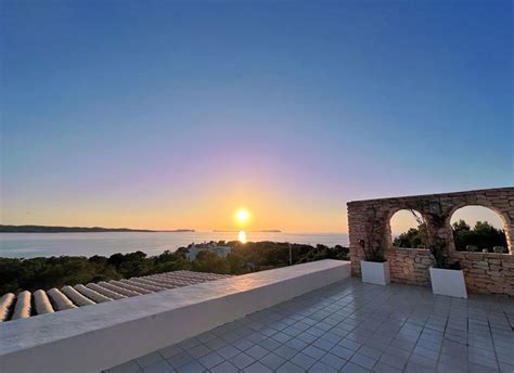 Nice Villa Situated In The Tranquil Embrace Of Cap Negret Cala Gracio