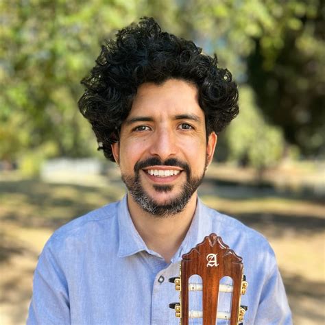 Daniel Ortiz Youtube