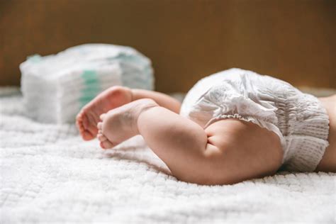6個月寶寶可以喝水嗎 喝水太多會中毒 Pregnancypregnancypostnatal Carepostnatal