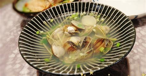 薑絲蛤蜊湯 簡單料理 食譜與作法 By 瑞珊王 Cookpad