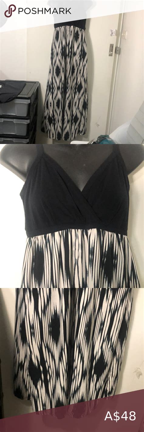 Stylish Maxi With Underlay And Supported Bra Area Fabric Is Gorgeous On