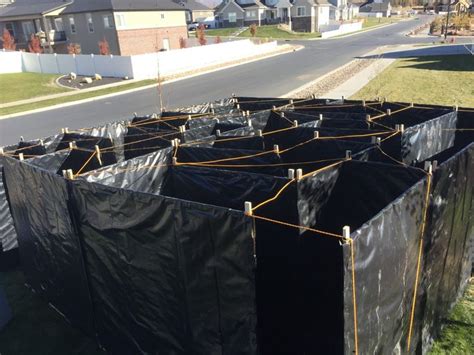 How To Build Modular Maze Panels For Halloween Haunted House Diy Maze