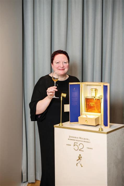 Master Blender Dr Emma Walker Gives Us An Exclusive Glimpse Into The… A Singapore