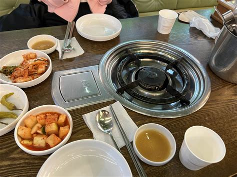 이름과 다르게 수원 망포에 위치했다 수원 감자탕 맛집