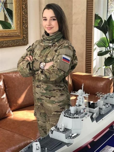 Девушки в военной форме с изображениями Армейские девушки Стиль