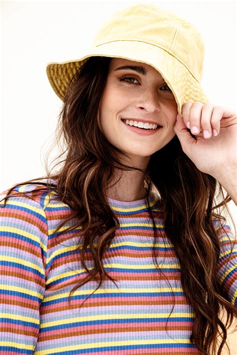 Olivia Manzo Select Miami Select Model Management