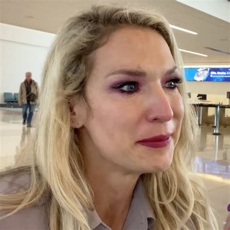 Day Fiance Before The Days Bozo Friend Zones Vanja Recap S E Soap Dirt