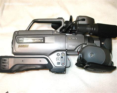 Sony Dsr 200a Dvcam Video Camera 3ccd