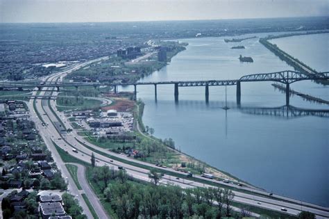 Le Pont Champlain Et Brossard Brossardana En Images