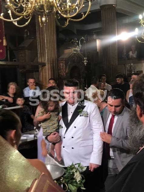 Γιάννης Καψάλης Ο γάμος τα κλάματα στη βάφτιση και το τρικούβερτο γλέντι Νέες αποκλειστικές