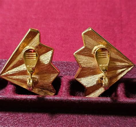 Vintage Monet Deco Modernist Enamel Black Gold Clip E… Gem