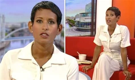 Naga Munchetty Distracts Bbc Breakfast Viewers As They Spot Bizarre