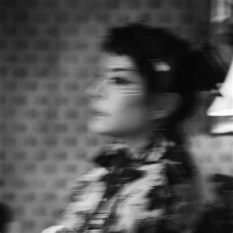 Pyra ต้นฉบับค่าน้ำนม สู่ศิลปินไทยนักวิพากษ์สังคมผู้ติดโผ Forbes และเกลียด Tiktok เข้าไส้