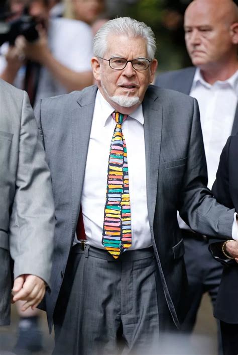 Rolf Harris Arrives For Sentencing In His Sex Offences Trial Mirror