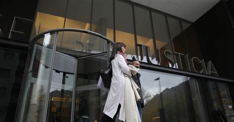 La Llibertat Del Jove Posa Fi Al Serial Del Cànnabis Terapèutic