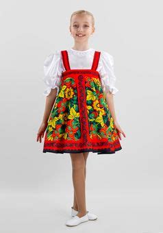 Русский народный костюм женский Хохлома расписная