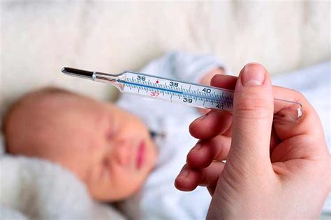 7 remedios caseros para bajar la fiebre en los bebés Fiebre en bebés