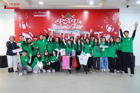 Hàng Trăm Người Tham Gia Pxu Students Fairs Tại Cơ Sở 2 Trường Đại Học Phú Xuân Trường Đại