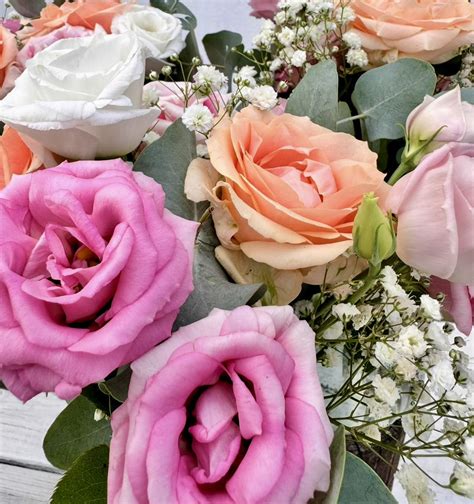 Райски 🌷 Цветница 🌷 🌸 Честит имен ден на всички носещи имена на красиви цветя и дървета 🌸 🍀