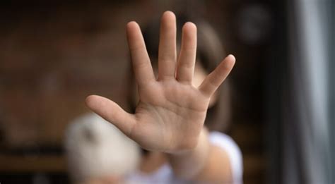 De terror niña fue manoseada por su tío depravado durante dos años Noticiero Paraguay