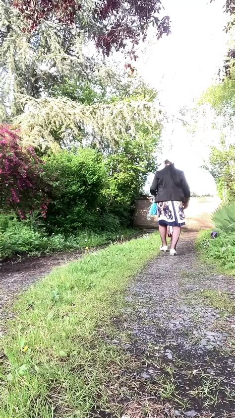 Dressed With A Short Silver Skirt For A Night Out Gay Outdoor Porn Feat Soumise Xhamster