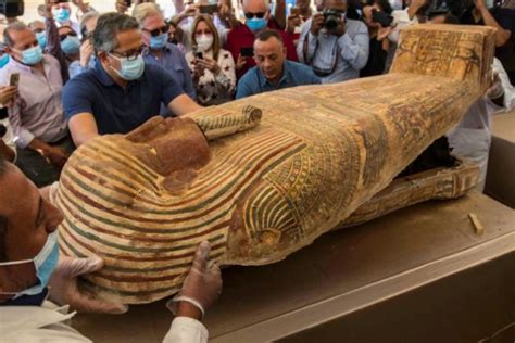 Ancient Mummy Coffin Sealed 2500 Years Ago Opened In Egypt