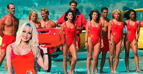 Así Lucen Ahora Los Protagonistas De La Serie De Baywatch