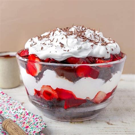 33 Low Calorie Strawberry Dessert Recipes We Love To Make