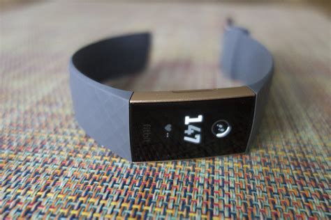 Fitbit Charge Review Smarter Than The Average Fitness Tracker Macworld