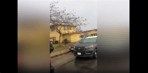 The Hood Tried To Help The Homie Run From The Police But He Still Got Caught