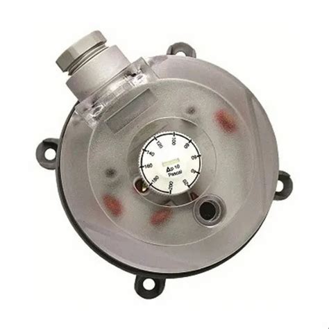Orion Cf Ultra Low Range Pressure Difference Switch 300 Bar At ₹ 4200