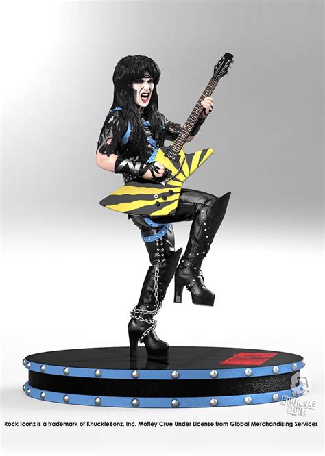 Mick Mars Mötley Crüe Knucklebonz Statue