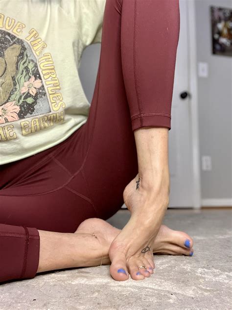 Friday Feet Treat R Feet