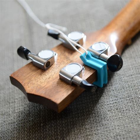 3d Printable Ukulele Strap Hooks By Clockspring