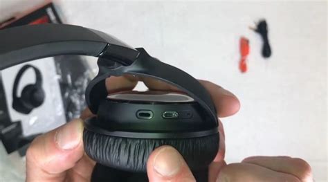 JBL Headphones Not Charging [Causes & Fixes!]