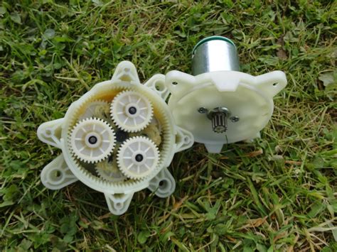 how can i use a 36v dc motor encoder with an arduino motors