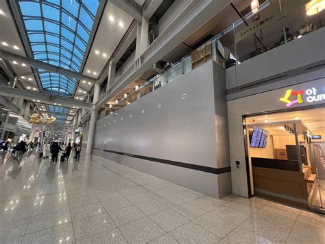 인천공항1터미널 안에 있던 라이엇 아케이드 사라짐 롤 리그 오브 레전드 에펨코리아