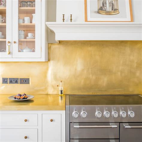How To Put Up Coving In 5 Simple Steps Ideal Home